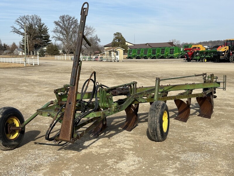 Used John Deere Plows for Sale - 109 Listings | Machinery Pete