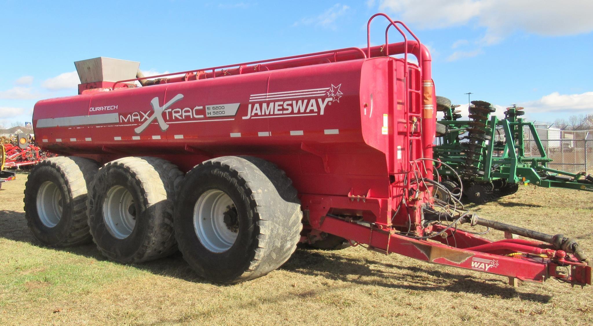 2019 Jamesway Maxx Trac 6200 Manure Spreader - $57,900 | Machinery Pete