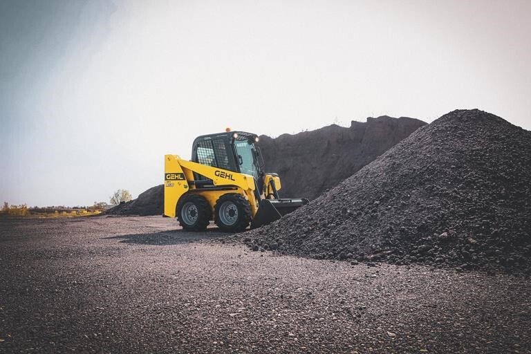 2025 Gehl R135 Skid Steer - $47,002 | Machinery Pete