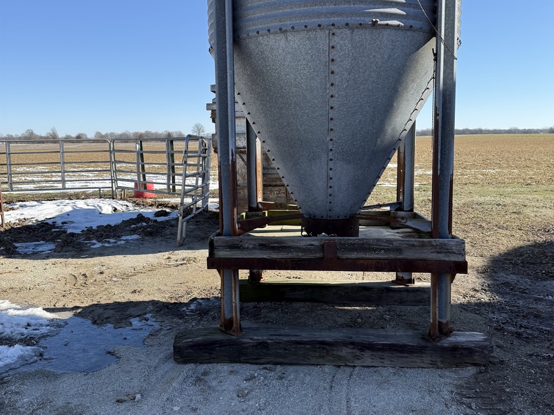 Used Grain Bins for Sale - 43 Listings | Machinery Pete