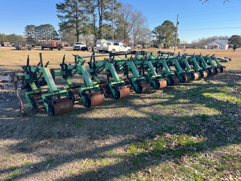 Used Strip-Till for Sale - 129 Listings | Machinery Pete