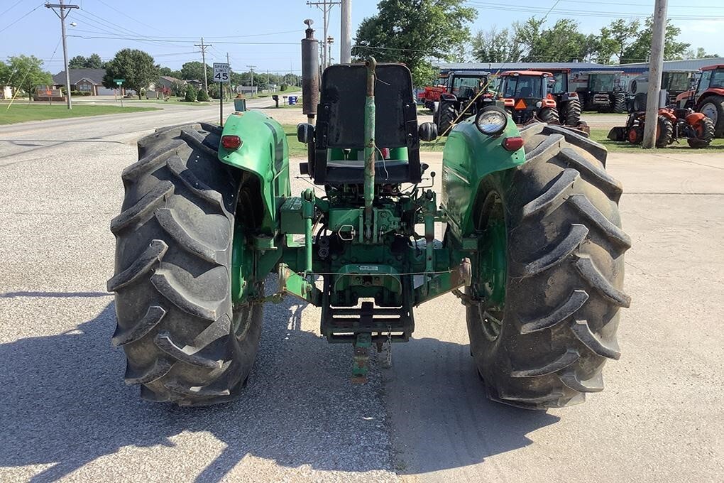 Oliver 1365 Tractor - $6,500 | Machinery Pete