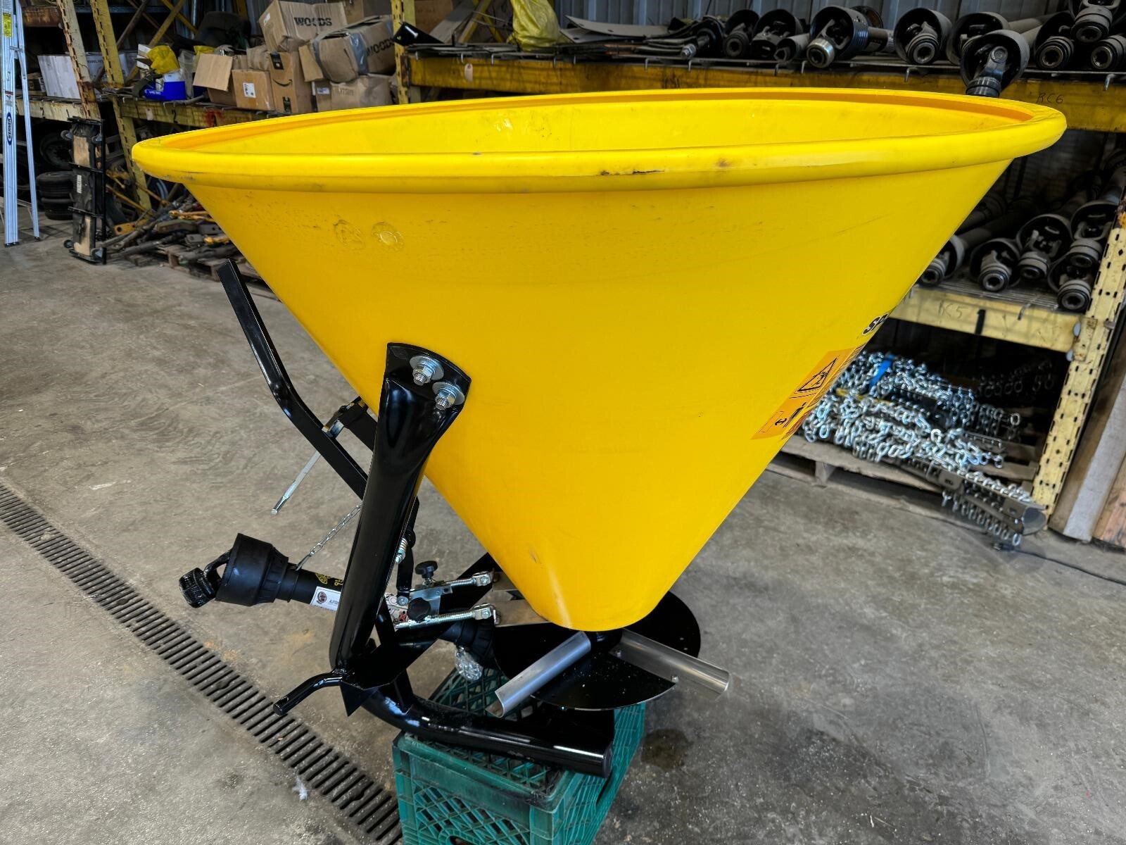 2025 Tar River SP300SS Pull-Type Sprayer - $675 | Machinery Pete