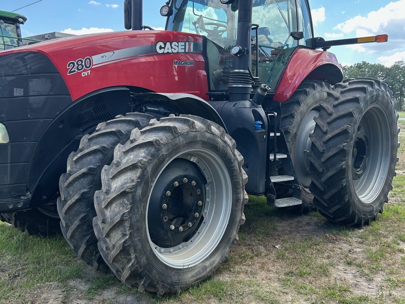Used Case IH Tractors for Sale - 2476 Listings | Machinery Pete