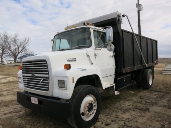 Used Ford Semi Trucks/Trailers for Sale - 68 Listings | Machinery Pete