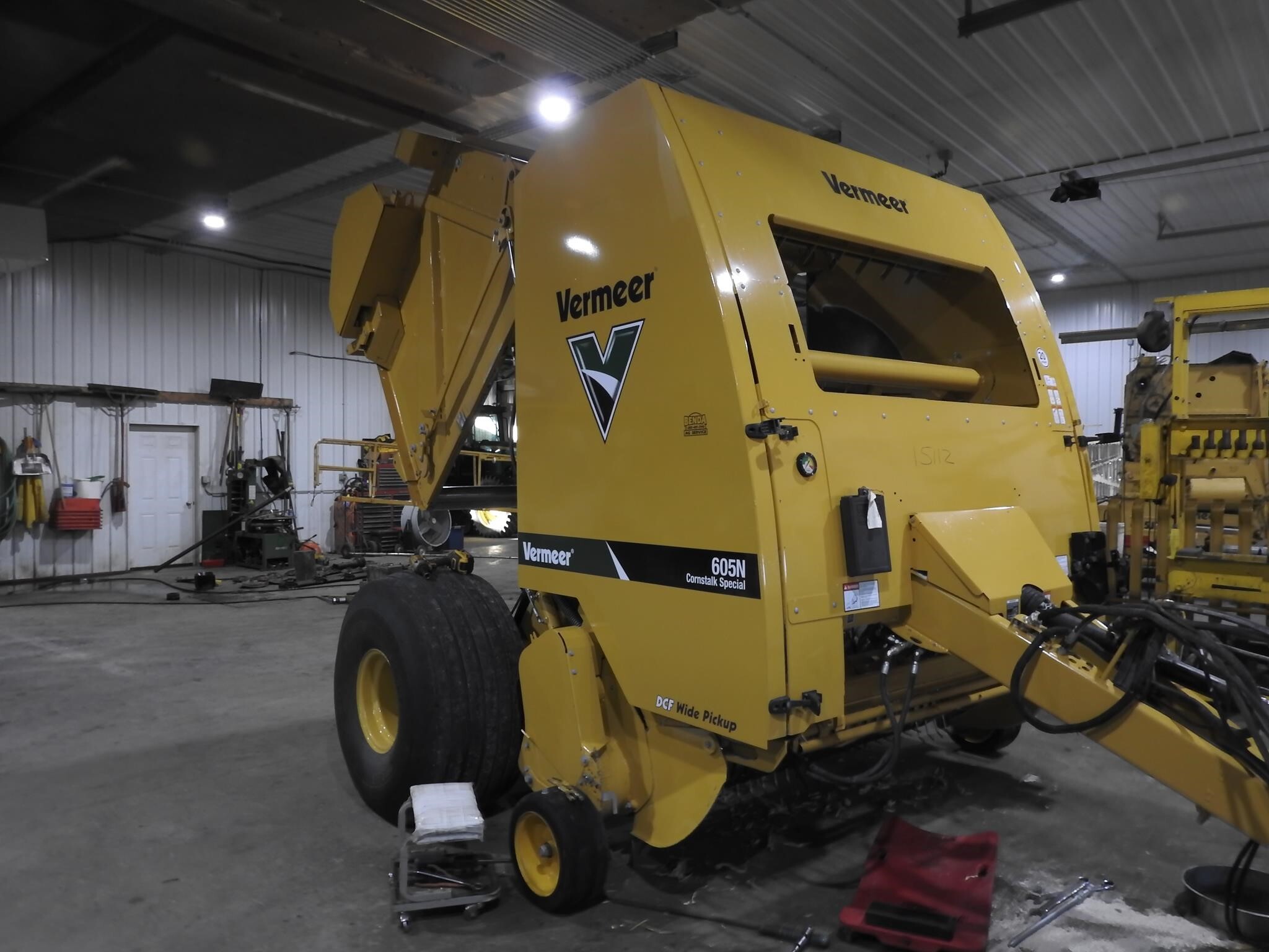 Vermeer 605N Round Baler - $45,000 | Machinery Pete