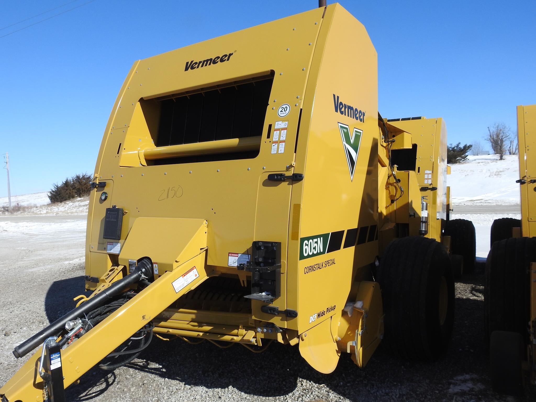 Vermeer 605N Round Baler - $96,800 | Machinery Pete
