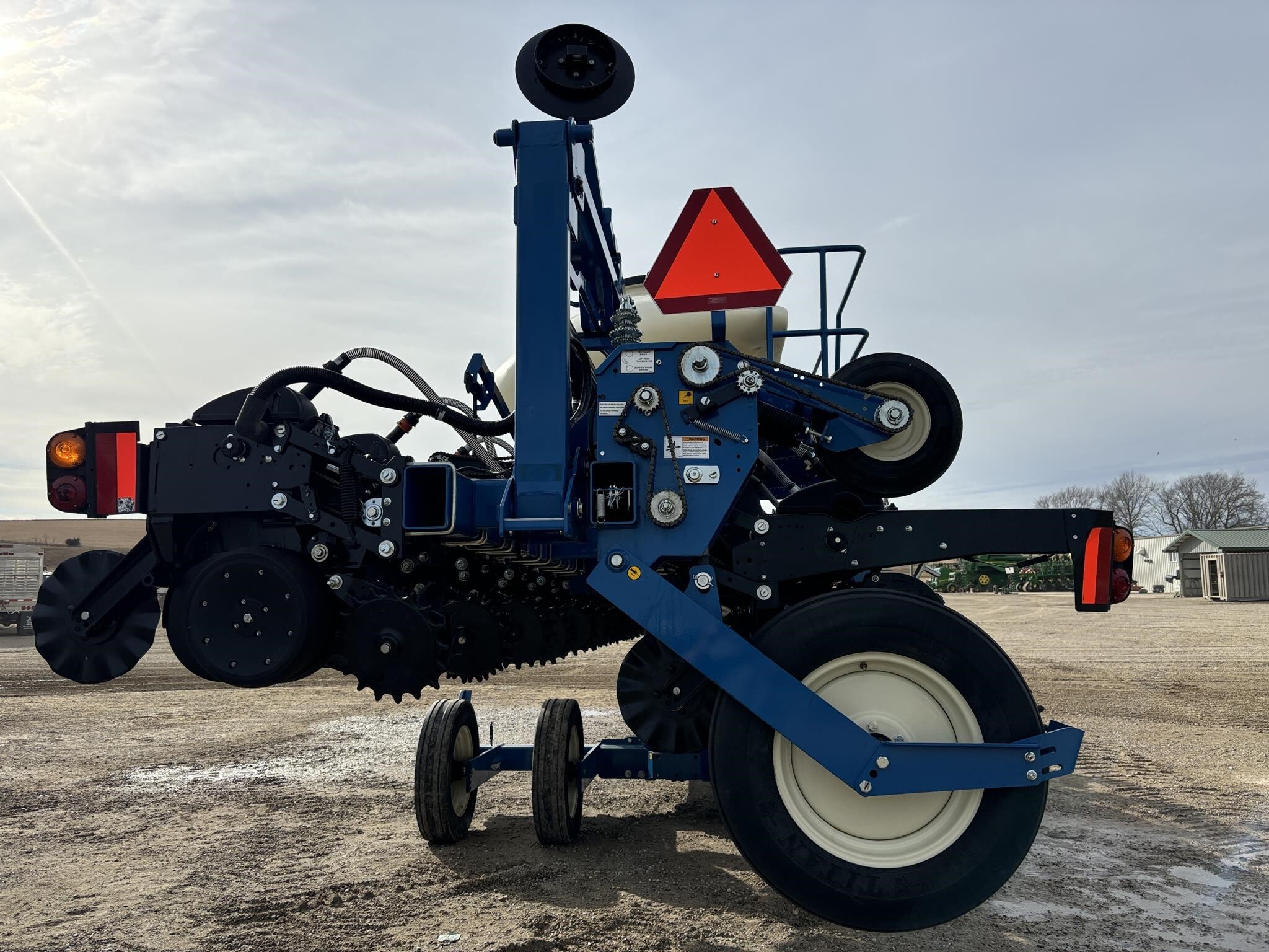 2022 Kinze 3605 Planter - $114,500 | Machinery Pete