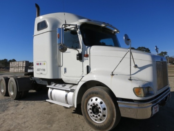 Used Semi Trucks/Trailers for Sale - 2420 Listings | Machinery Pete