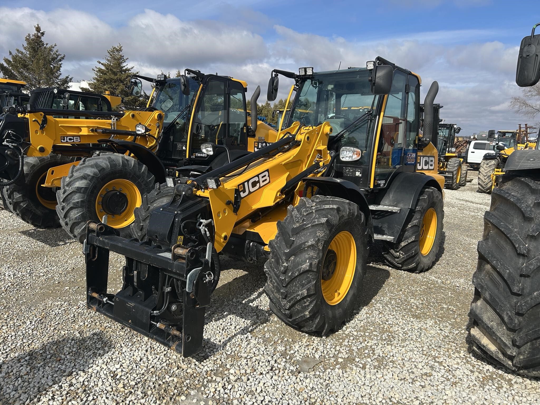 JCB TM320 Wheel Loader - $125,000 | Machinery Pete