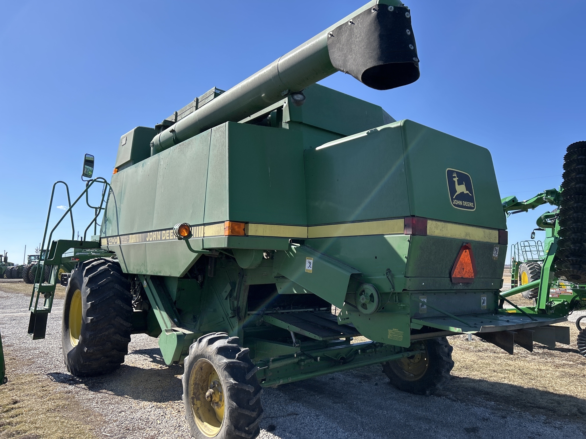 1994 John Deere 9400 Combine - $18,900 | Machinery Pete