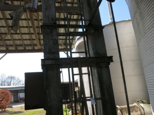 Used Hay Stacking Equipment for Sale - 471 Listings | Machinery Pete