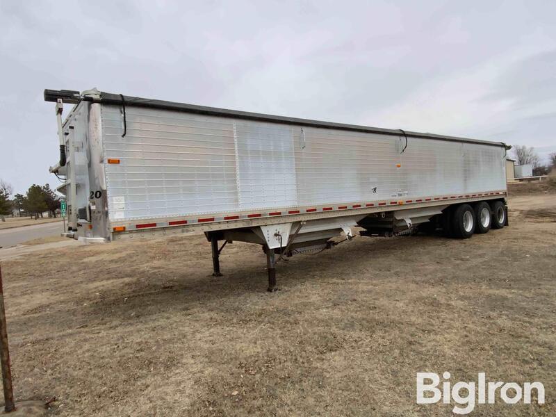 Used Wilson Grain Trailers for Sale - 33 Listings | Machinery Pete