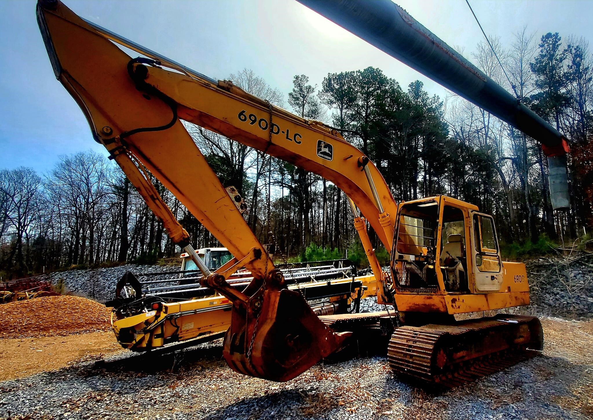 Dixon Farm Equipment - Murray - Murray, KY | Machinery Pete