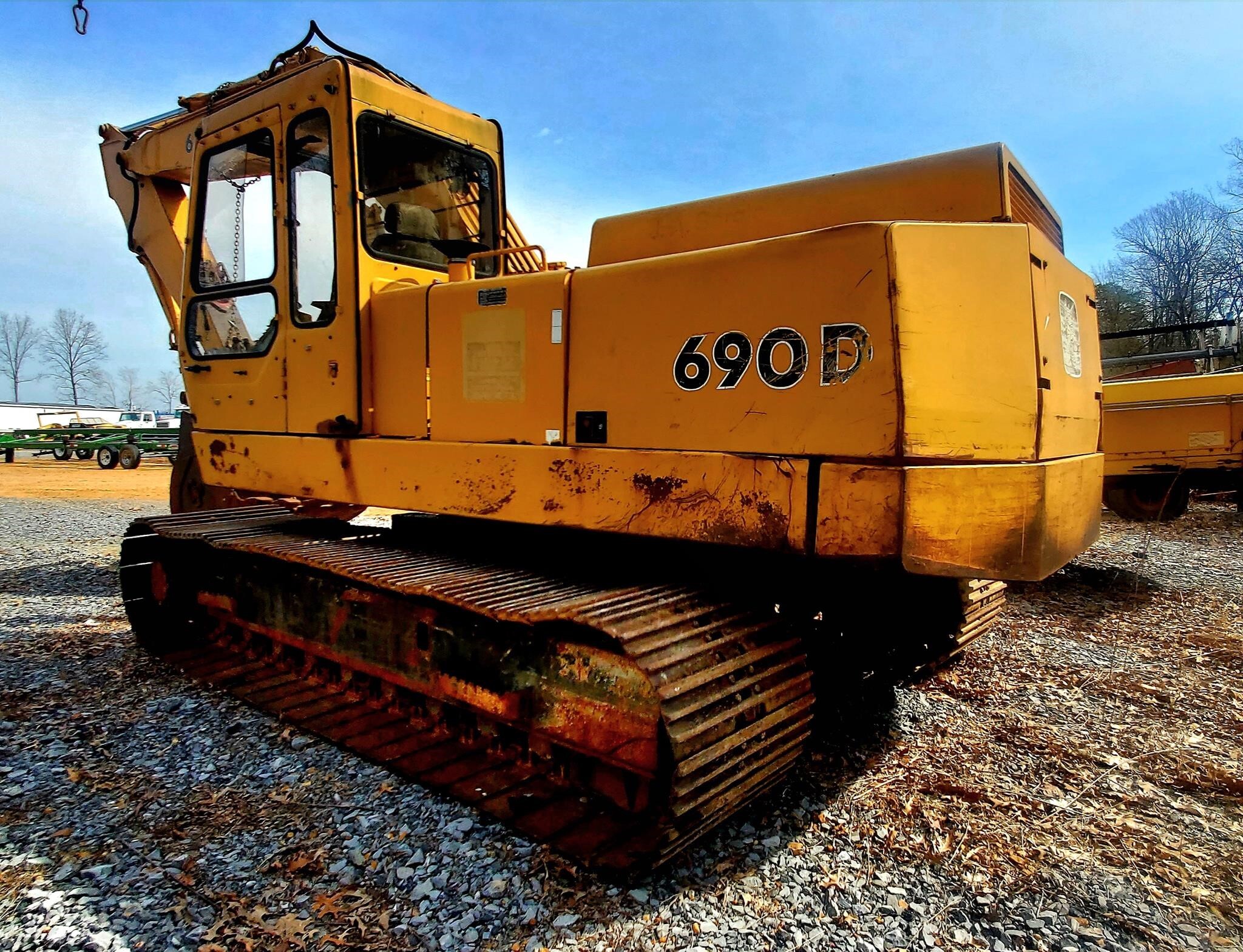 Deere 690D LC Excavator - $10,000 | Machinery Pete