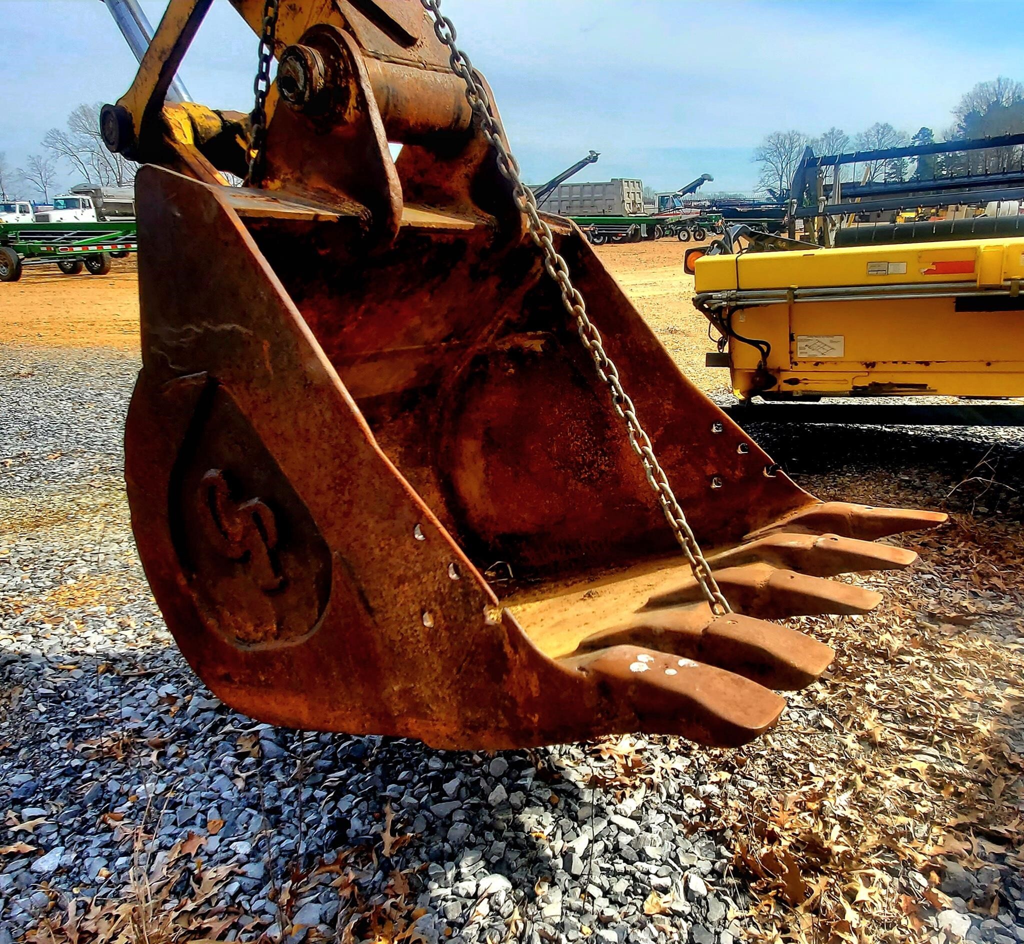 Deere 690D LC Excavator - $10,000 | Machinery Pete