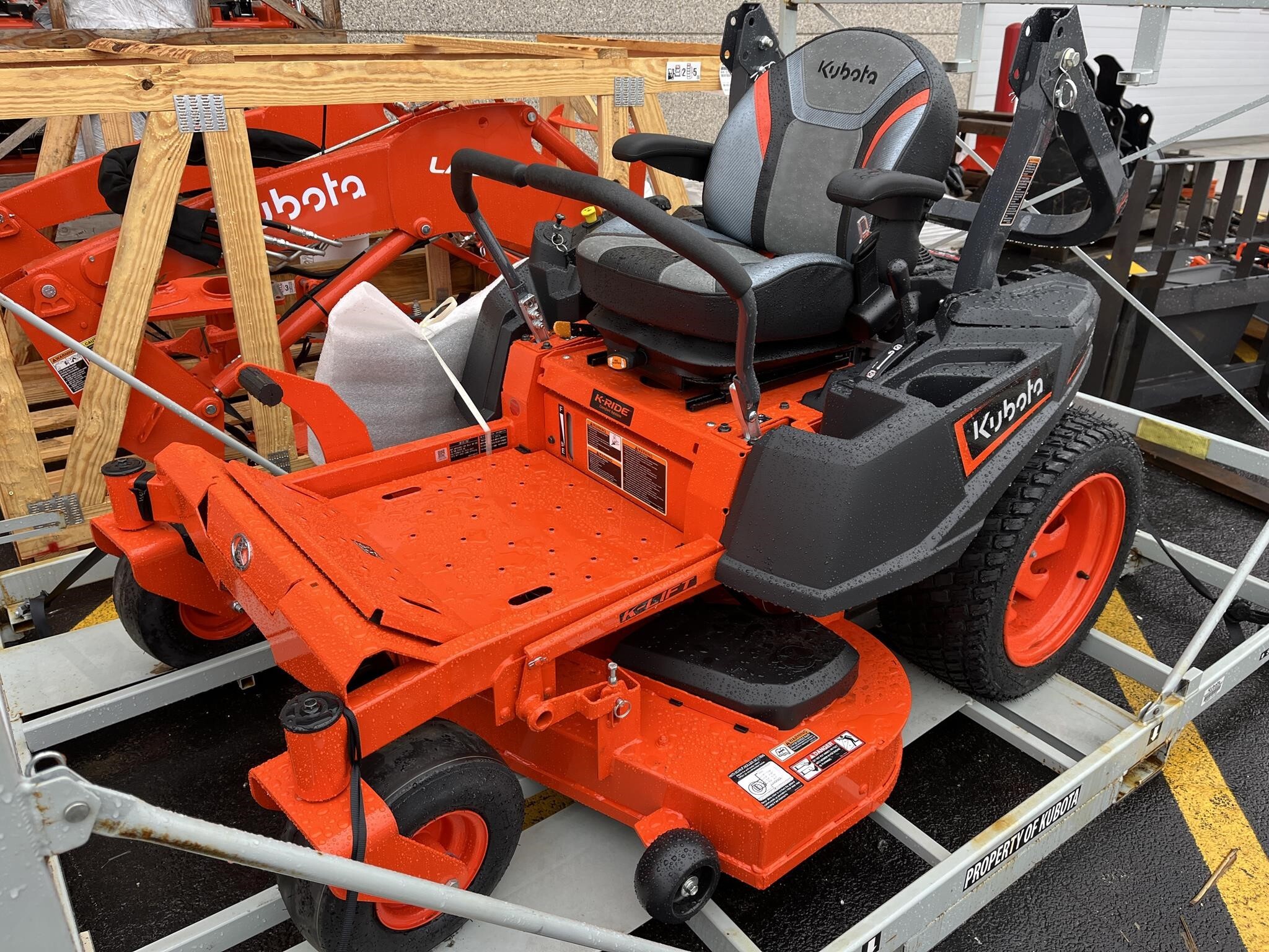 2025 Kubota Z242 Lawn Mower - $Call | Machinery Pete
