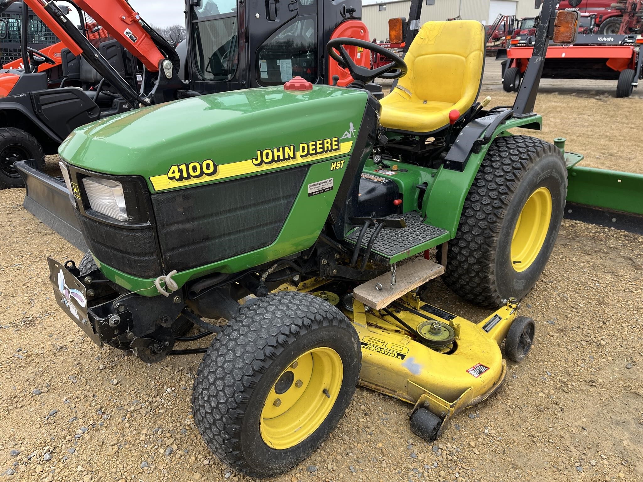 2000 John Deere 4100 Tractor - $9,000 | Machinery Pete