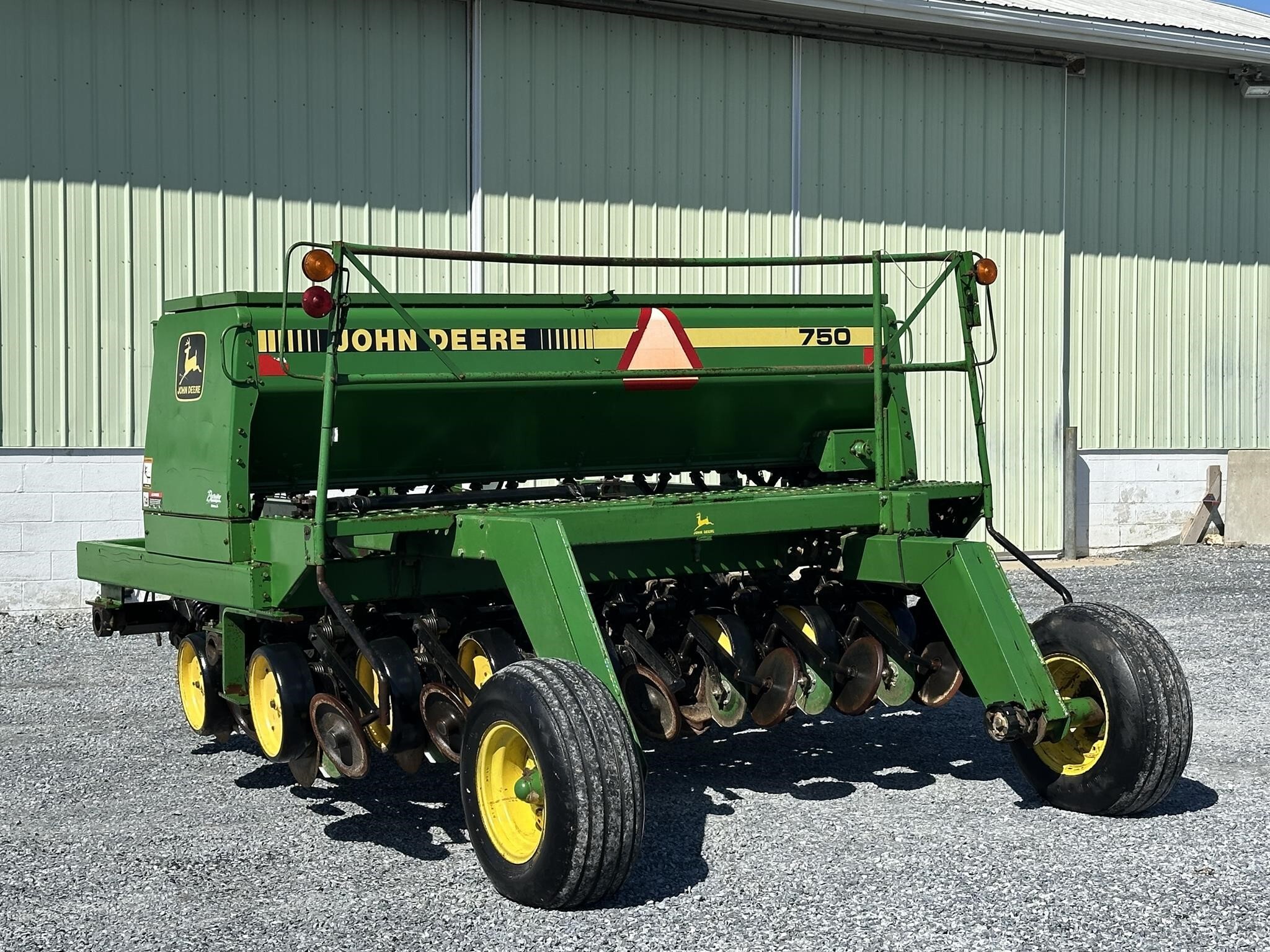 1995 John Deere 750 Drill - $19,900 | Machinery Pete