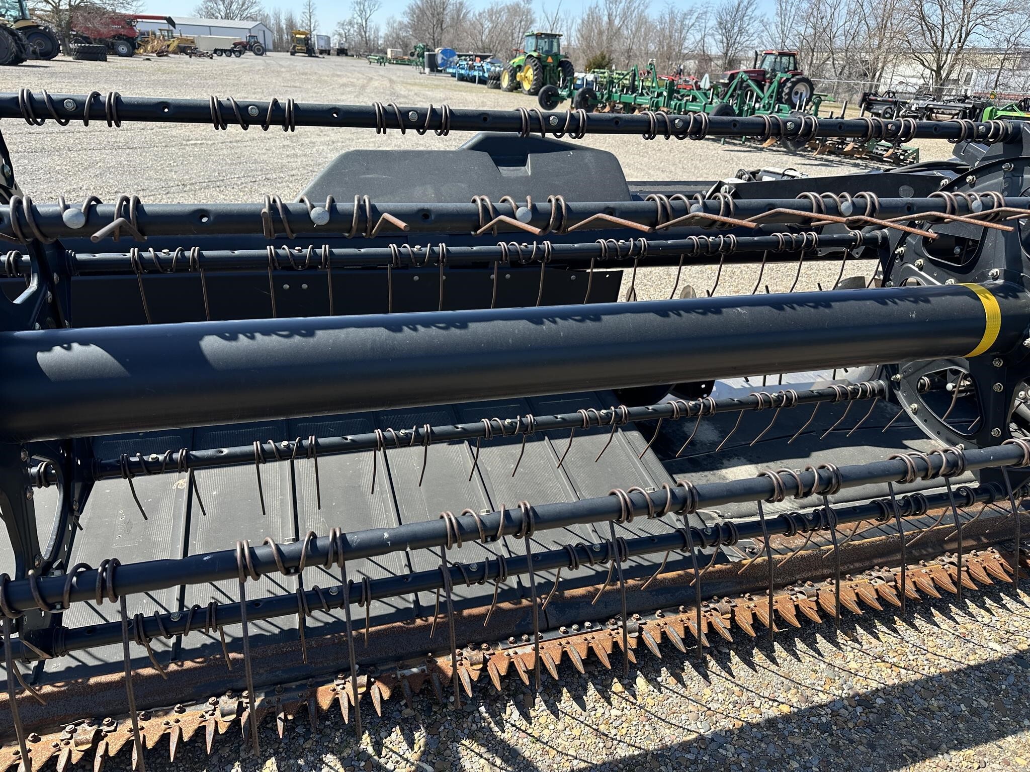 2016 MacDon FD75 Platform - $Call | Machinery Pete