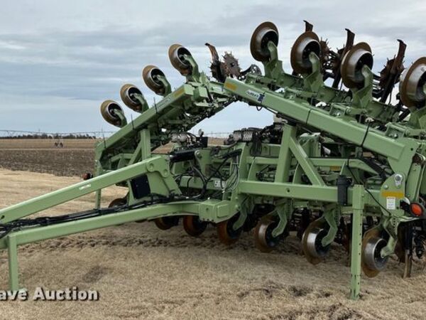 Used Strip-Till for Sale - 123 Listings | Machinery Pete