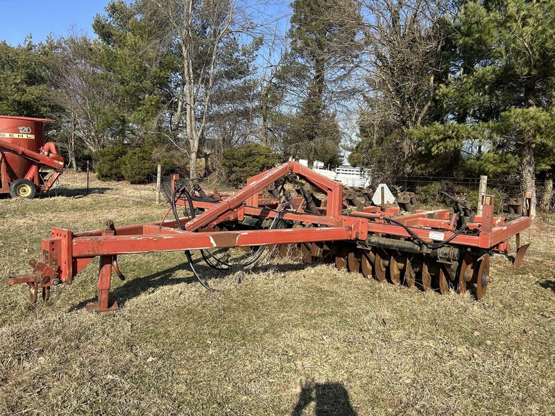 Used Chisel Plows for Sale - 276 Listings | Machinery Pete