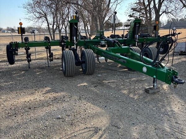 Used Strip-Till for Sale - 125 Listings | Machinery Pete