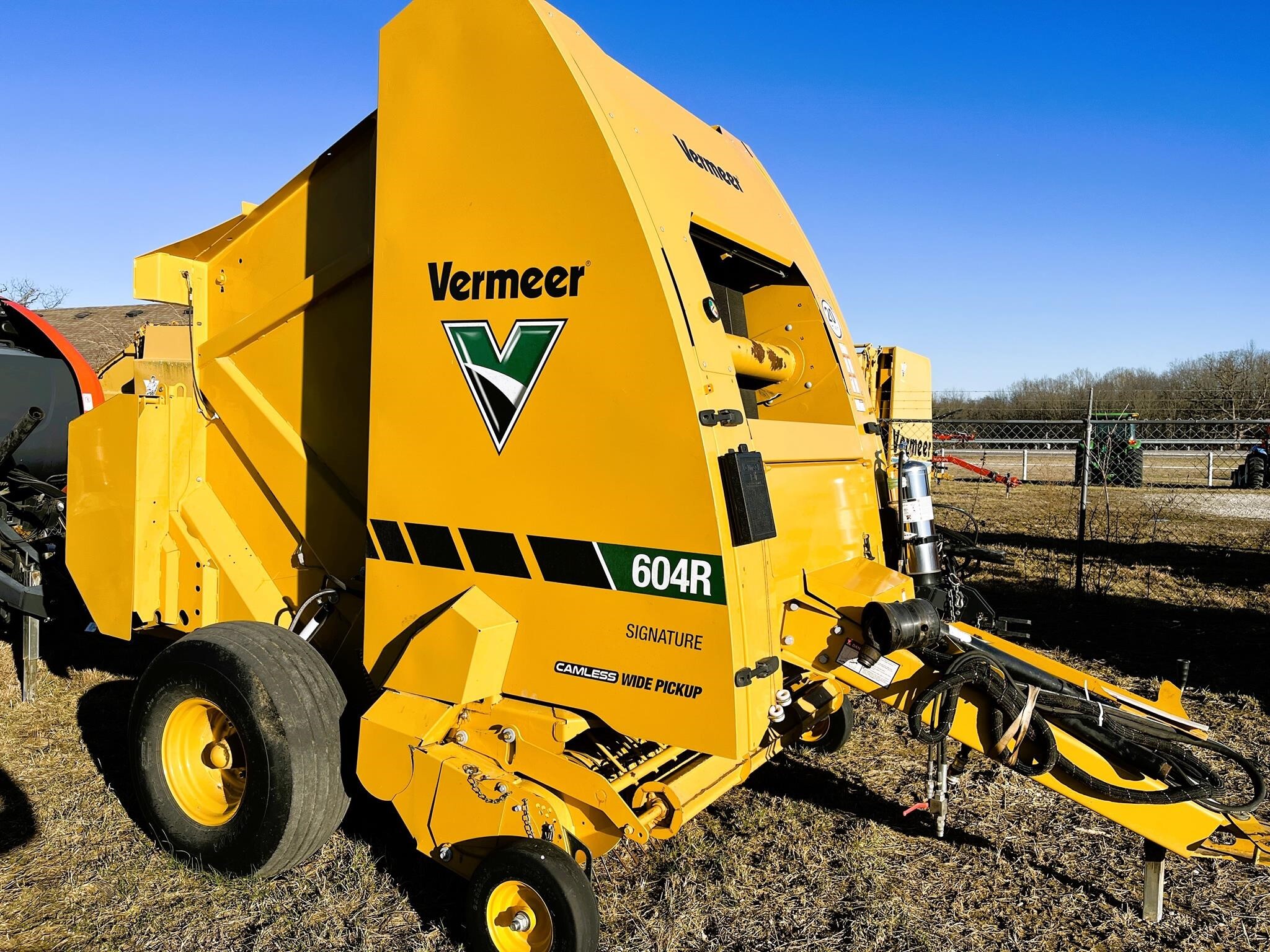 2020 Vermeer 604R Signature Round Baler - $Call | Machinery Pete