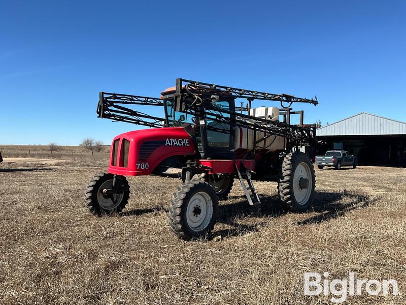 Used Apache Sprayers for Sale - 34 Listings | Machinery Pete