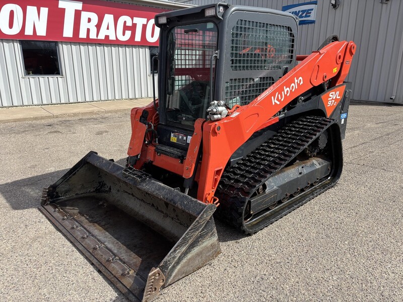 Johnson Tractor - Osseo - Osseo, WI | Machinery Pete