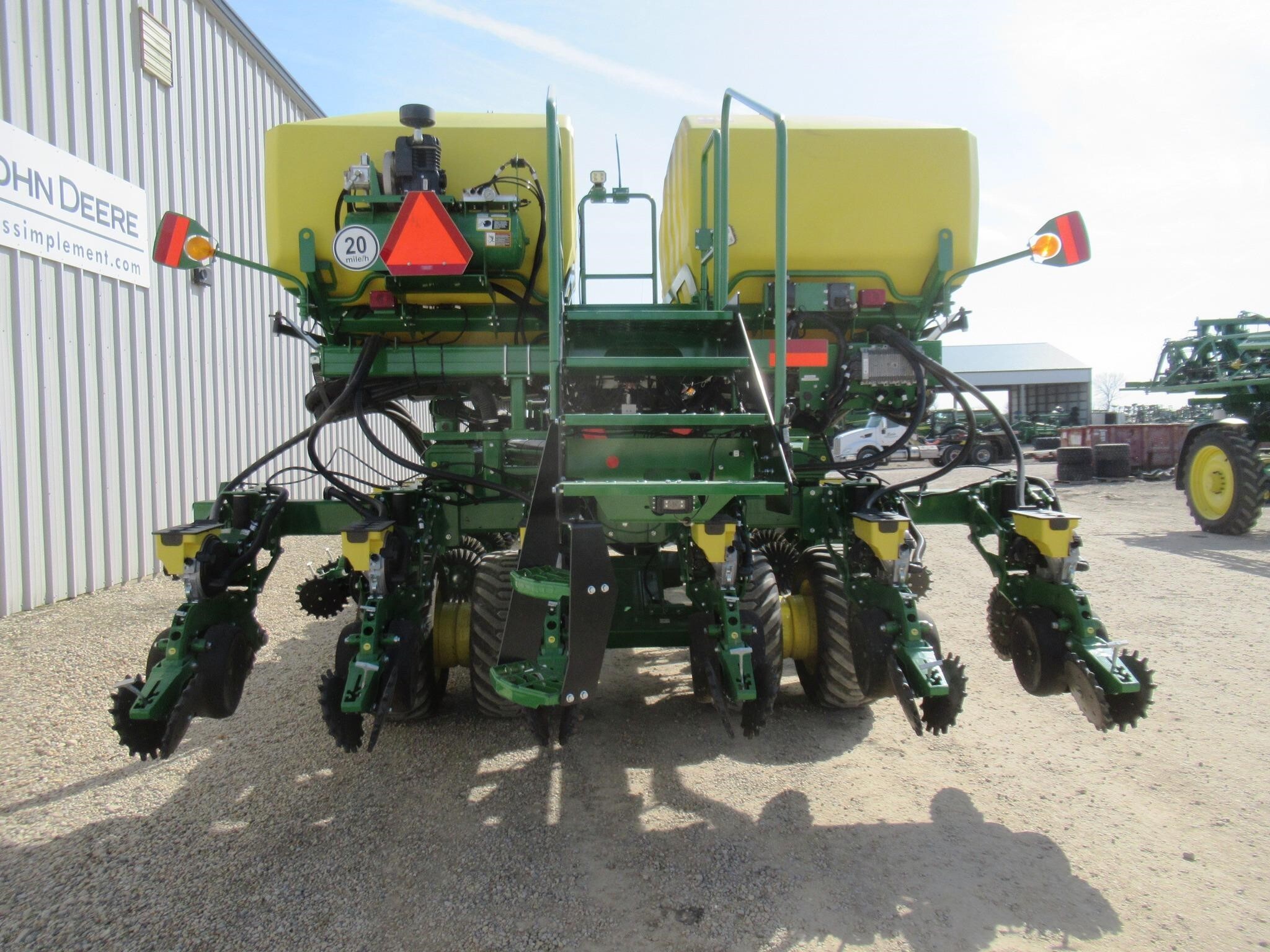 2022 John Deere DB60 Planter - $229,900 | Machinery Pete