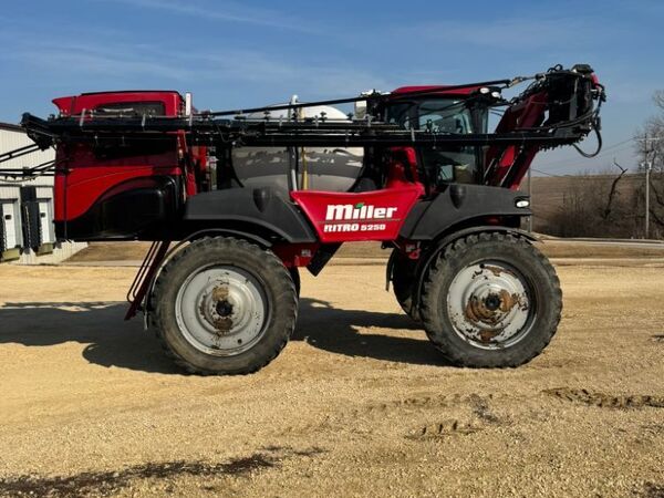 Used Miller Self-Propelled Sprayers for Sale - 45 Listings | Machinery Pete