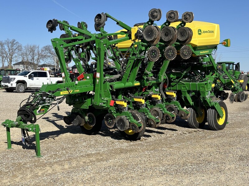 Ed's Machinery, LLC - Memphis - Memphis, MO | Machinery Pete