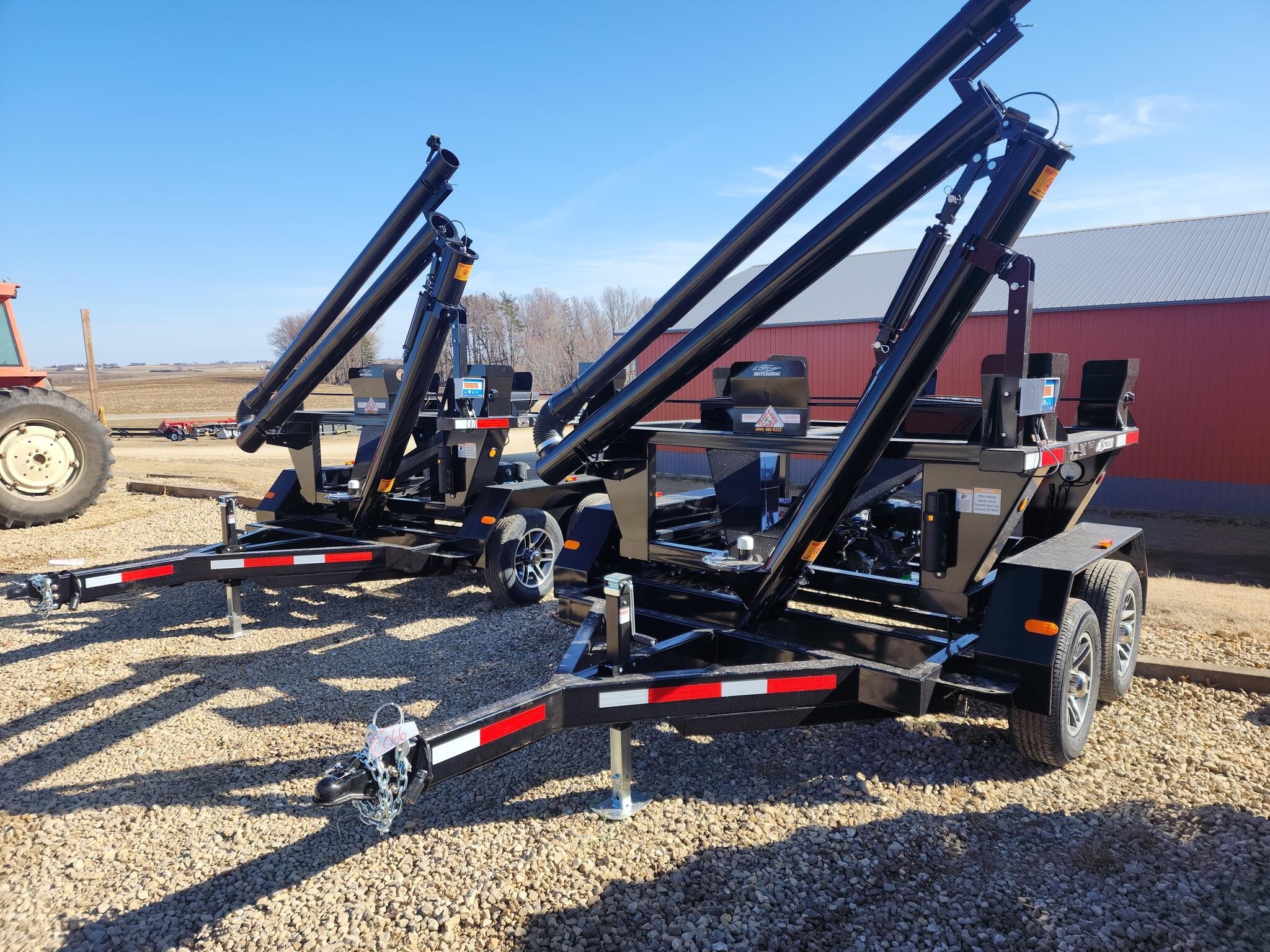 2025 Travis Seed Cart HSC2200 Seed Tender - $Call | Machinery Pete