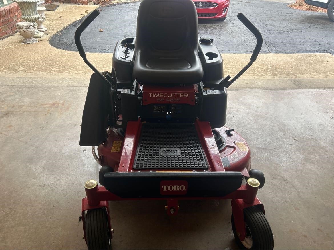 2017 Toro TIMECUTTER SS4225 Lawn Mower - $2,500 | Machinery Pete