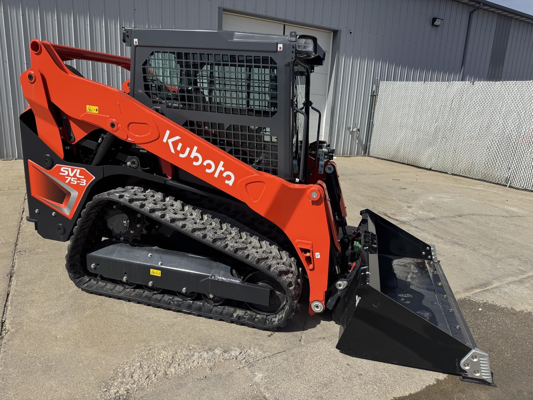 2025 Kubota SVL75-3 Skid Steer - $Call | Machinery Pete