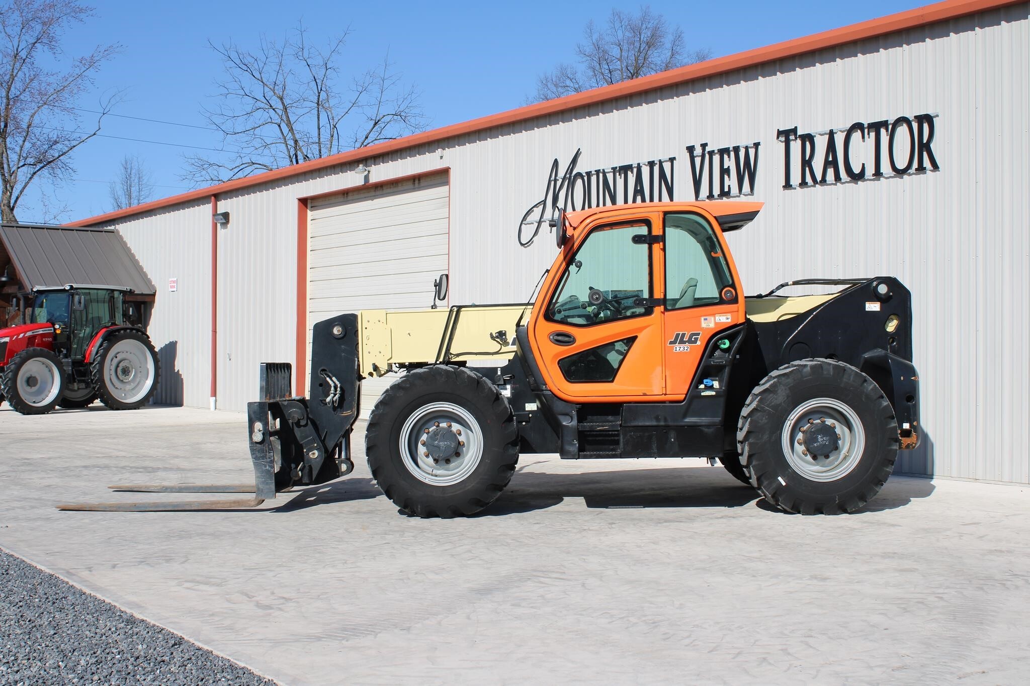 2020 JLG 1732 Forklift - $105,000 | Machinery Pete