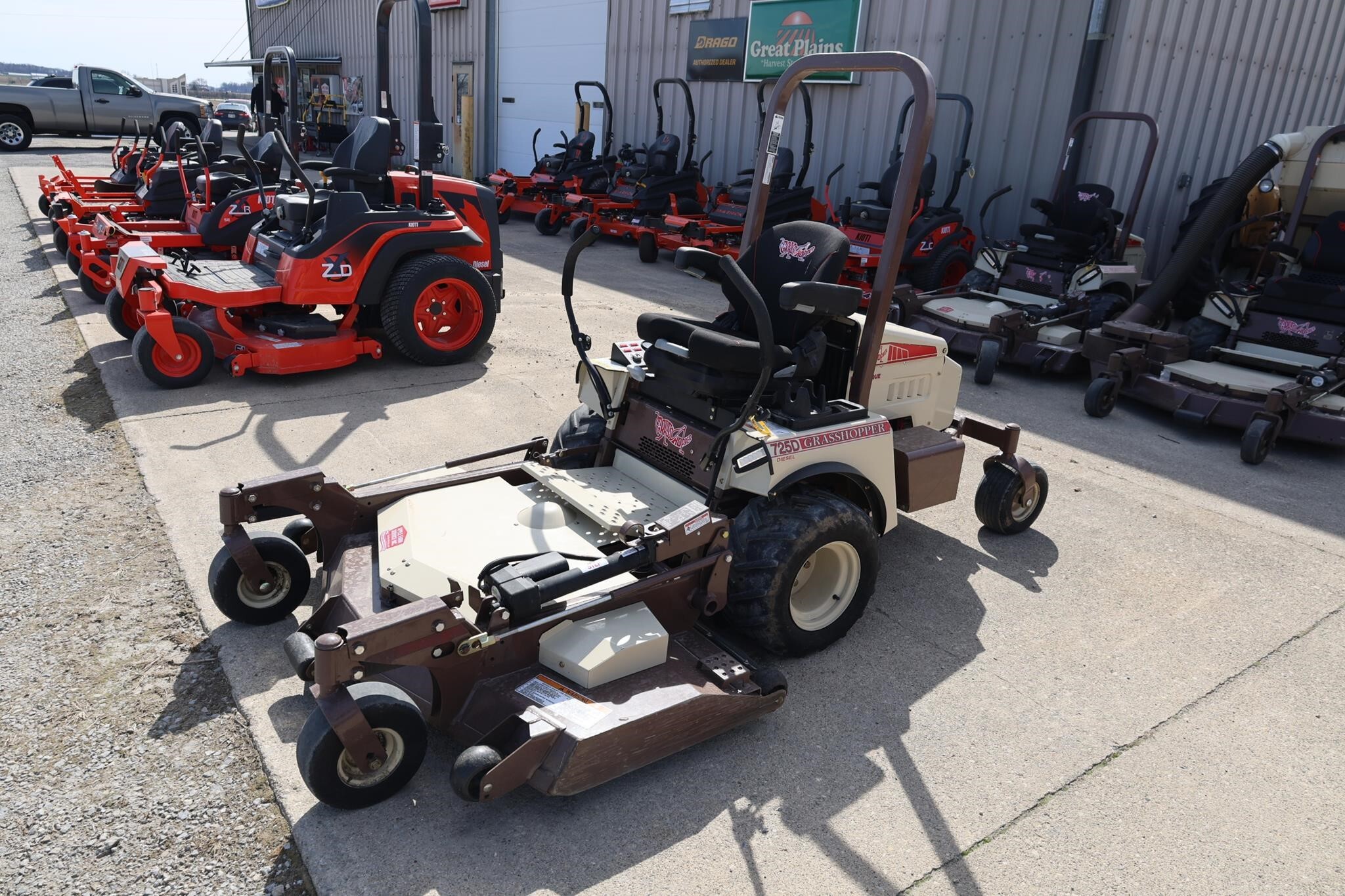 Used Grasshopper 725DT6 Lawn Mowers for Sale - 72 Listings | Machinery Pete