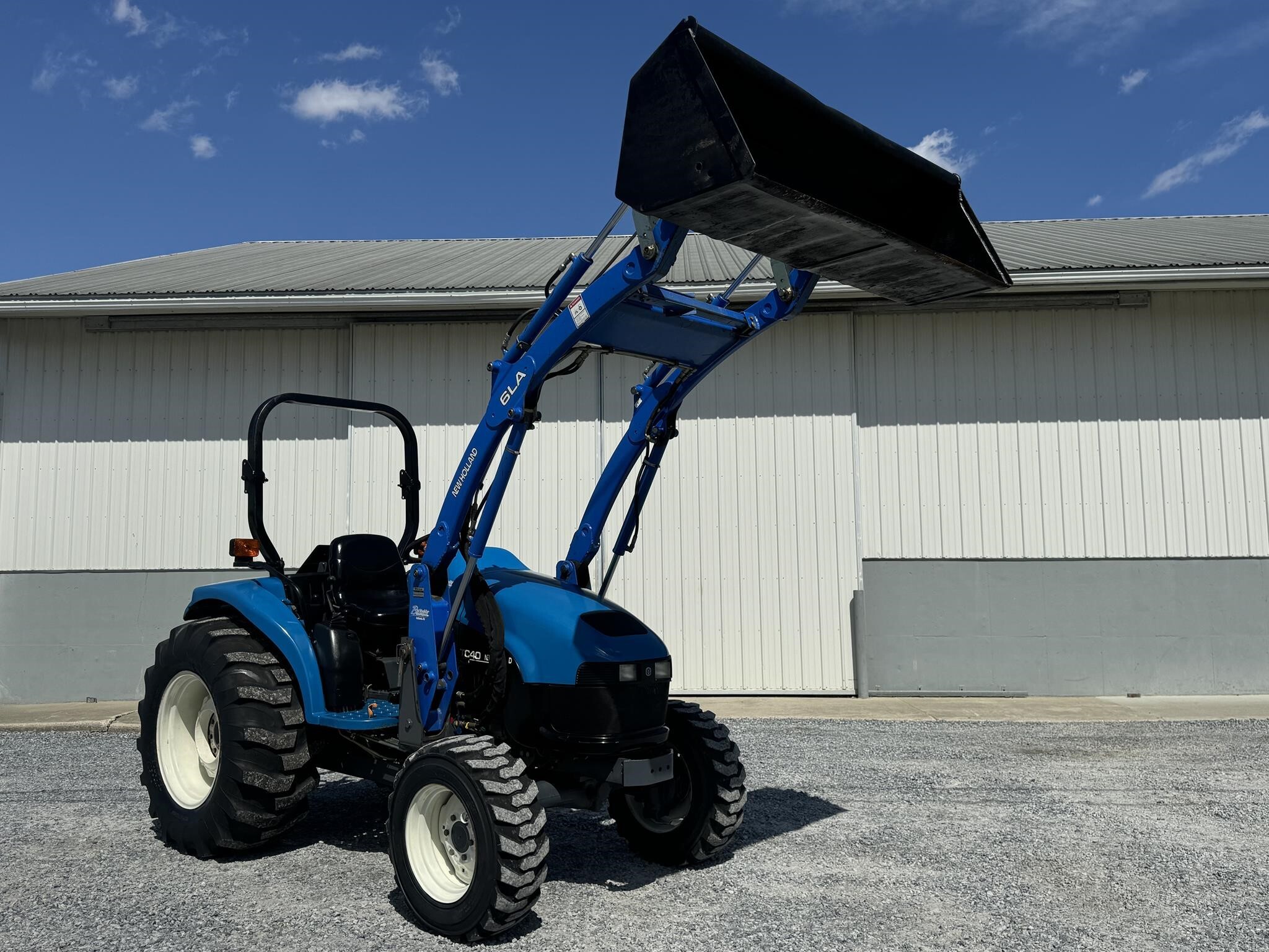 2000 New Holland TC40D Tractor - $17,500 | Machinery Pete