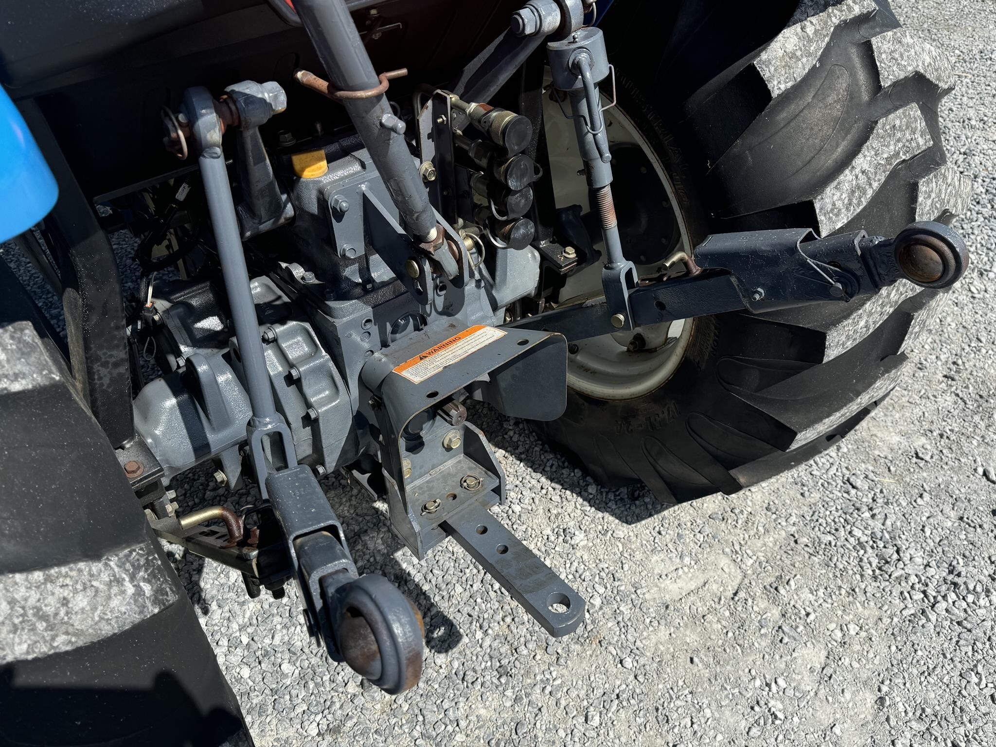 2000 New Holland TC40D Tractor - $17,500 | Machinery Pete