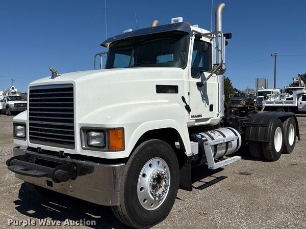 Used Mack Semi Trucks/Trailers for Sale - 214 Listings | Machinery Pete