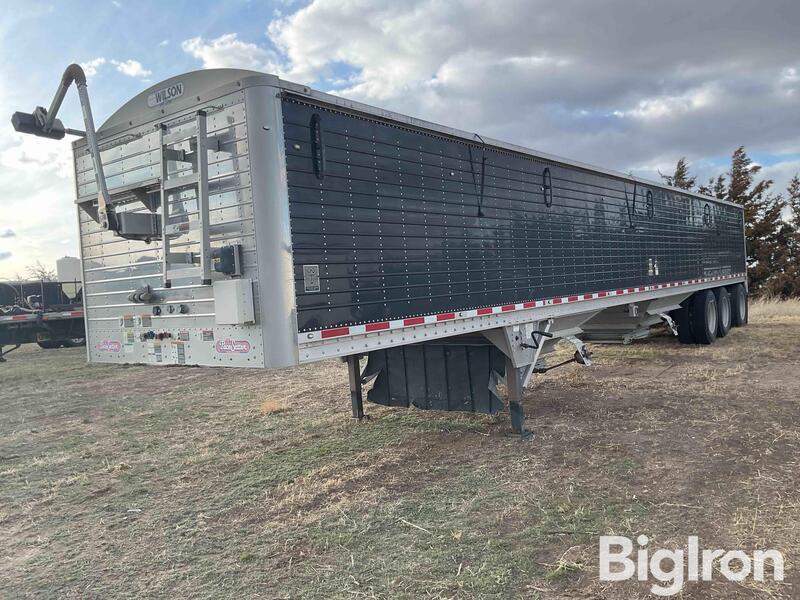 Used Wilson Grain Trailers for Sale - 33 Listings | Machinery Pete