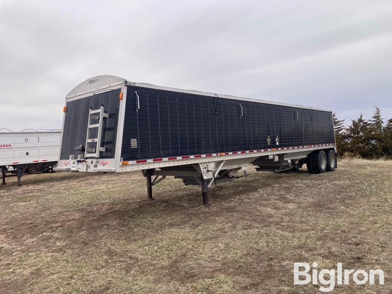 Used Wilson Grain Trailers for Sale - 33 Listings | Machinery Pete