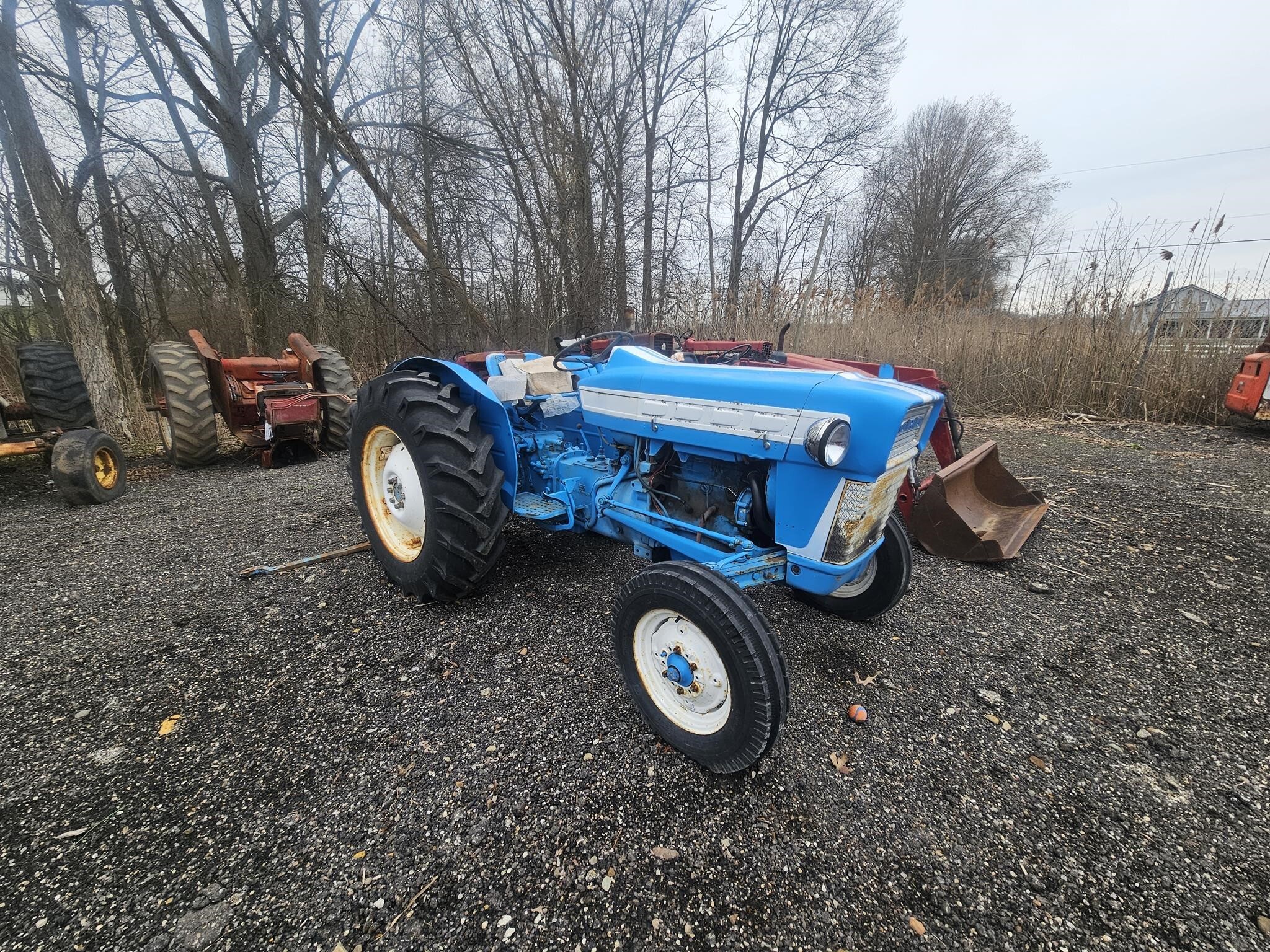 Ford 3000 Tractor - $Call | Machinery Pete