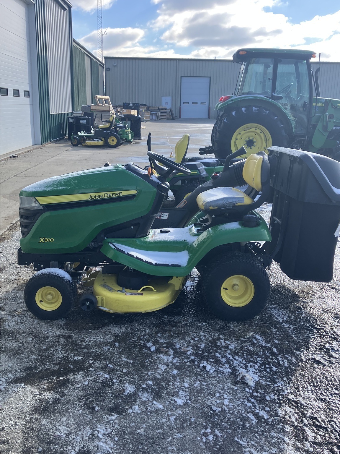 2014 John Deere X310 Lawn Mower - $2,500 | Machinery Pete