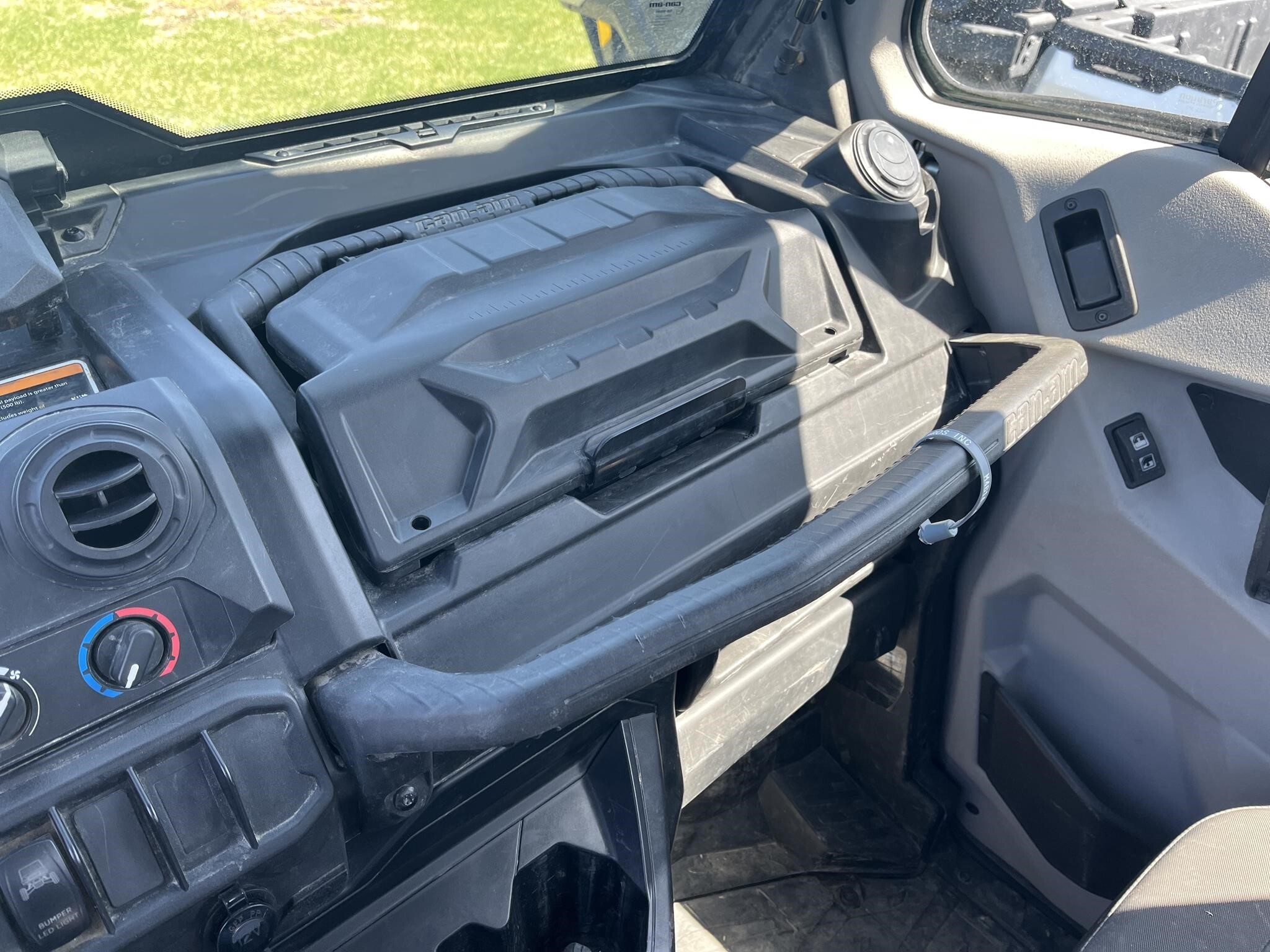 2020 Can-Am DEFENDER XT HD10 CAB ATVs and Utility Vehicle - $18,500 ...