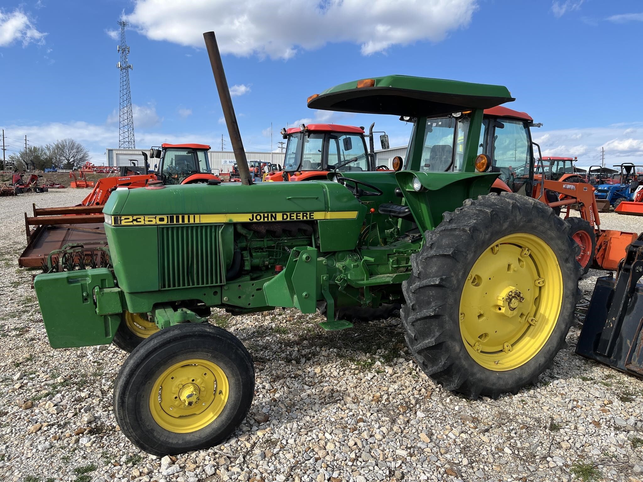 John Deere 2350 Tractor - $13,500 | Machinery Pete