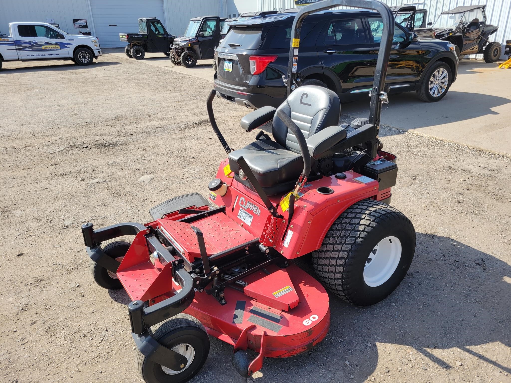 2017 Country Clipper BOSS XL 1520 Lawn Mower - $8,950 | Machinery Pete