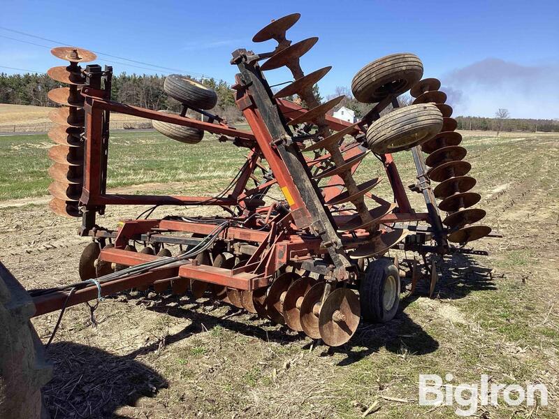 Used International Harvester Disks for Sale - 35 Listings | Machinery Pete
