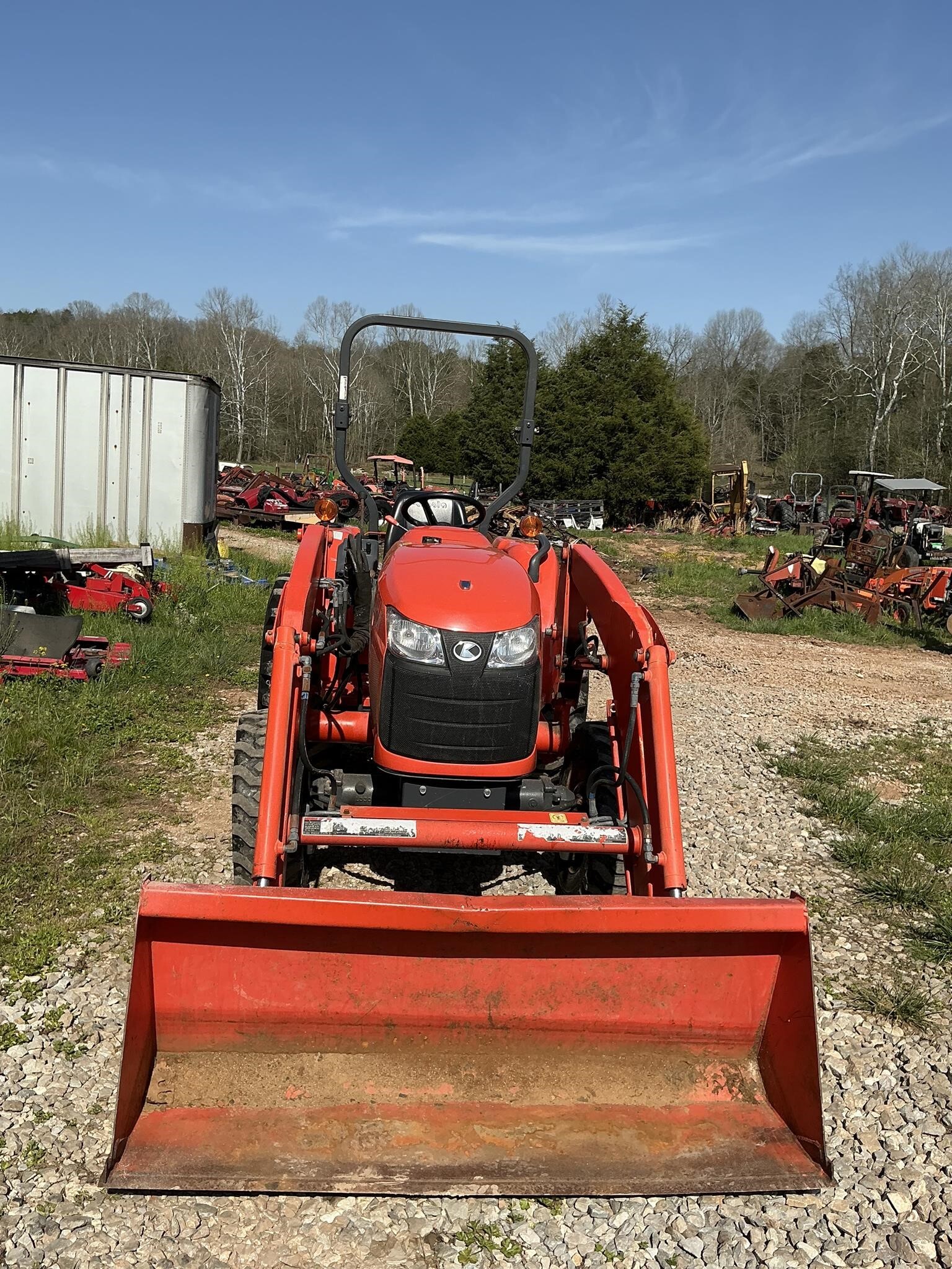 Kubota L2501 Tractor - $15,500 | Machinery Pete